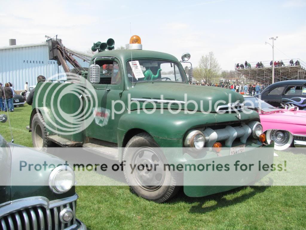 Sinclair Towtruck. | Trucks, Diesel trucks, Tow truck