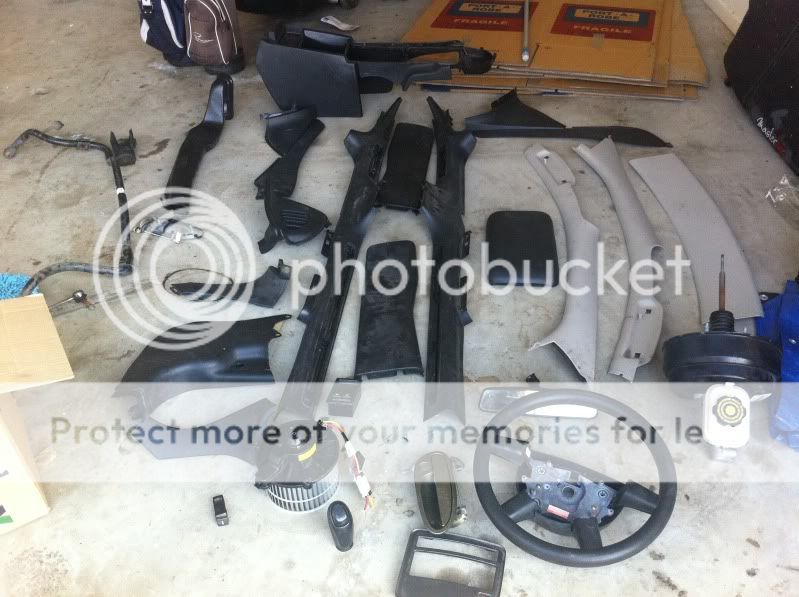 [QLD] - VZ Parts for Sale | Just Commodores