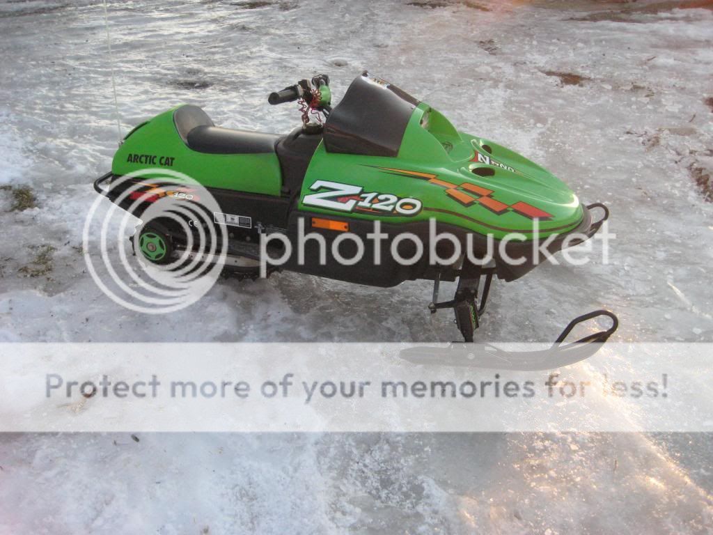 2001 Mach Z Tech Plus | Snowmobile Fanatics